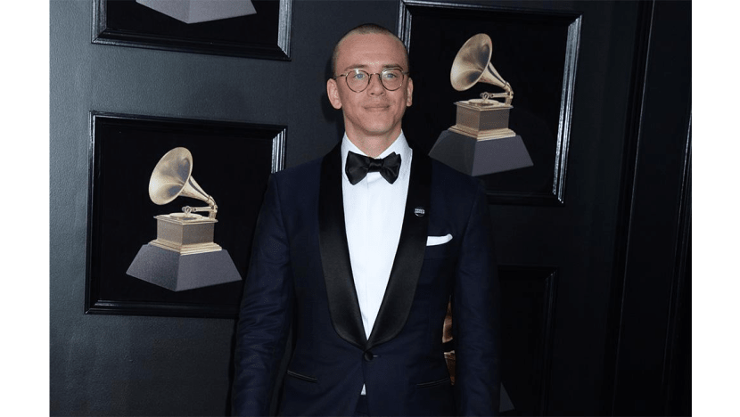 Logic to be a father - 8 Days