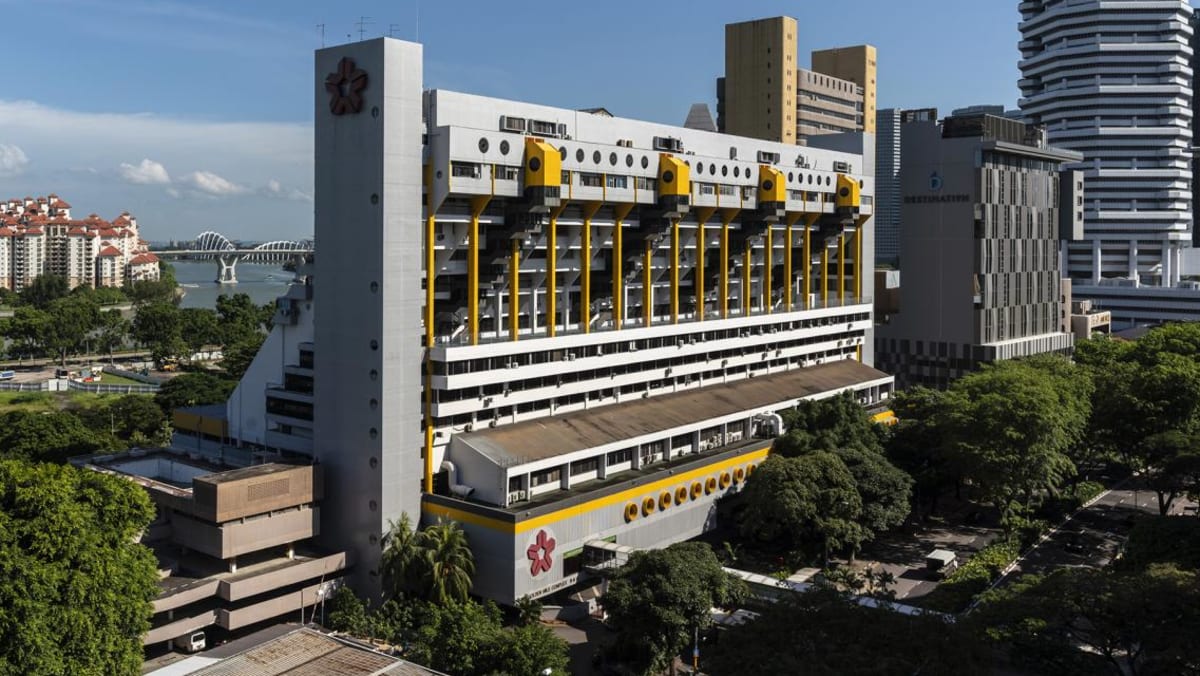Conserved building Golden Mile Complex sold en bloc for S$700 million ...