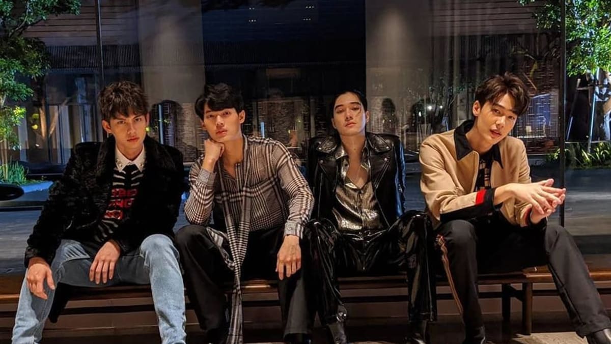 F4 Thailand Apologises For Being Late & Snacking During A Press Conference In Taiwan - TODAY