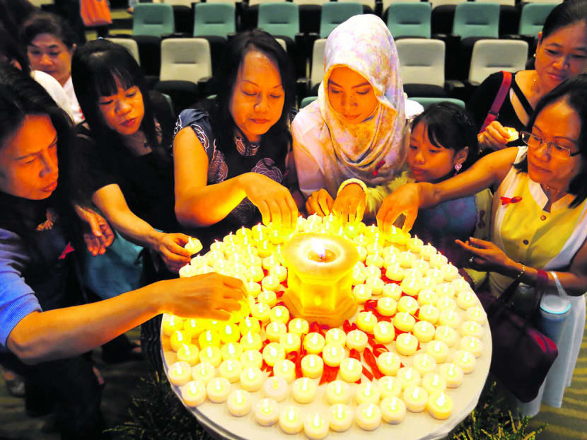 An interactive AIDS memorial - TODAY