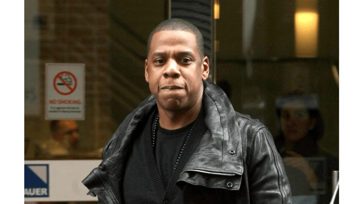Jay-Z planning to open fast food chain Hovino - 8days