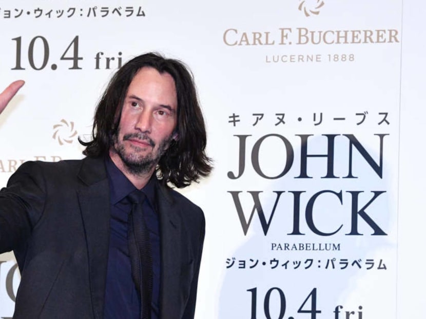 Keanu Reeves Says The Matrix 4 Is A Love Story And "A Call To Wake Up ...