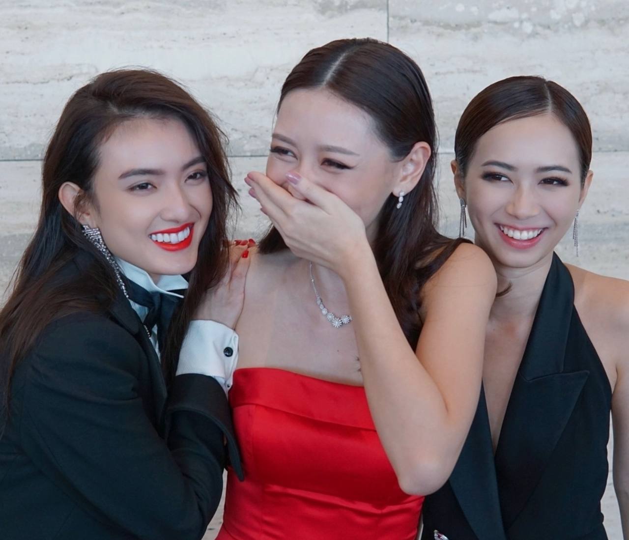 He Yingying Finds It "Weird" To Compare Herself To Other Actresses As They're Her Friends; Says ...