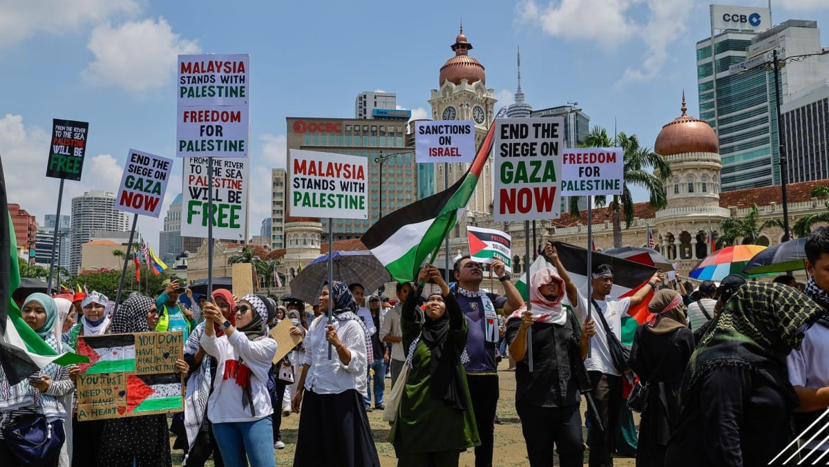 Ribuan rakyat Malaysia, warga asing sertai Perhimpunan Kebebasan Untuk ...