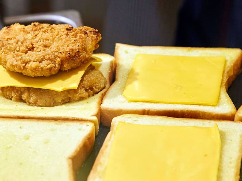 Two-Hour-Long Queue At Korean Sandwich Joint Isaac Toast In Singapore ...