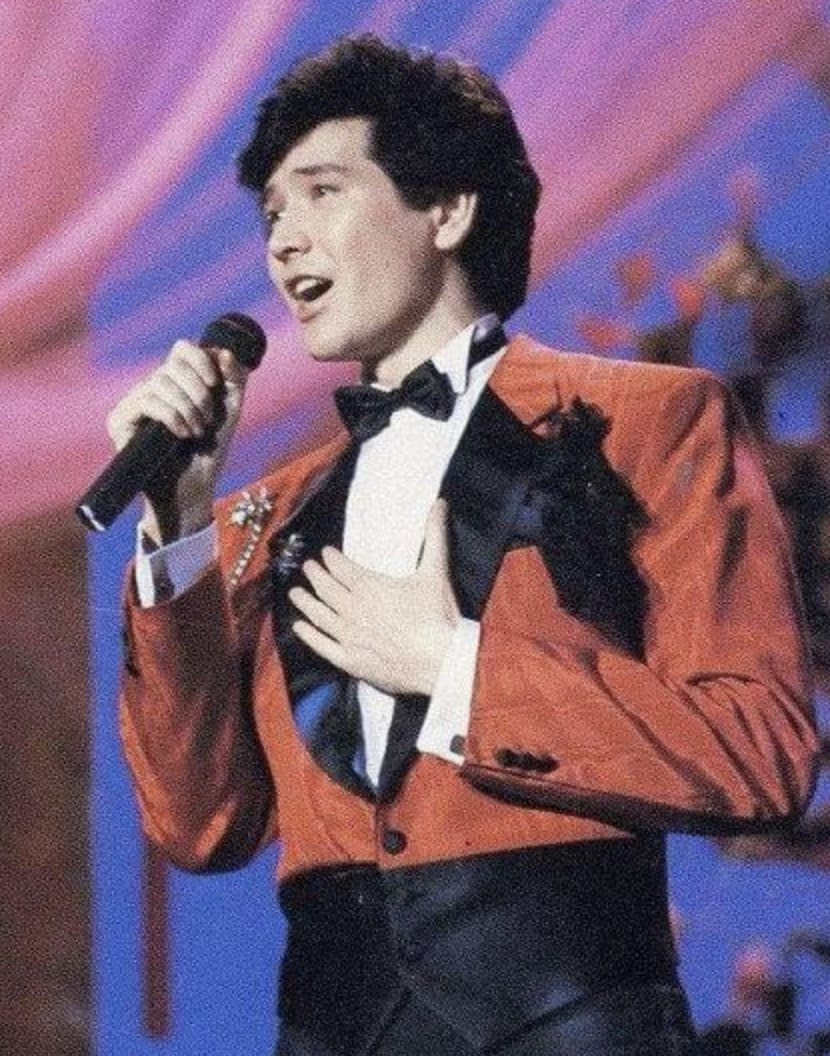 ‘80s Heartthrob Fei Xiang, 62, Doesn’t Mind If Fans Ask For A Kiss, But ...