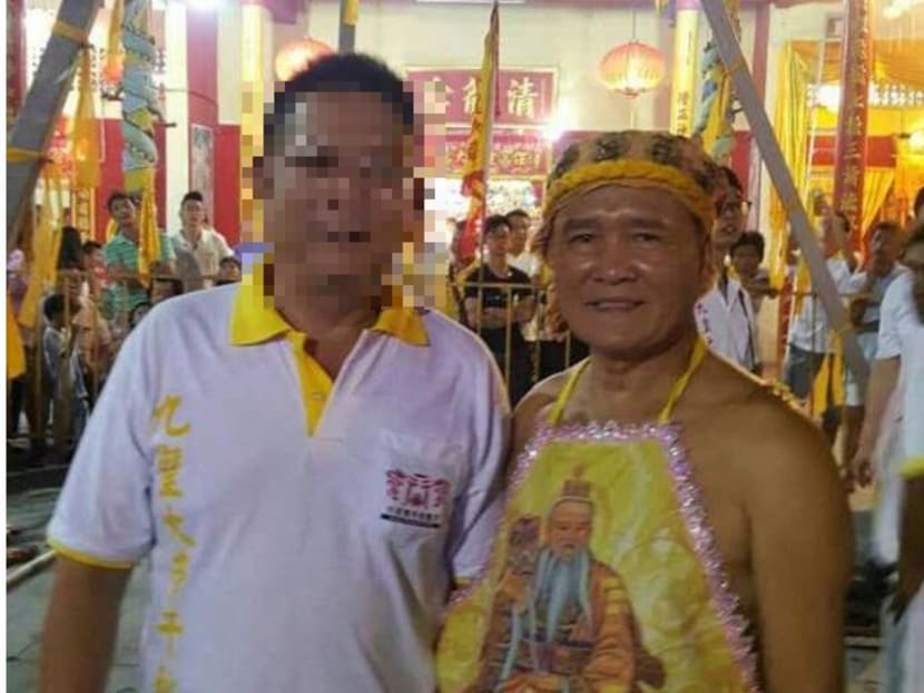 Malaysian medium dies in wok during "human steaming" ritual - TODAY