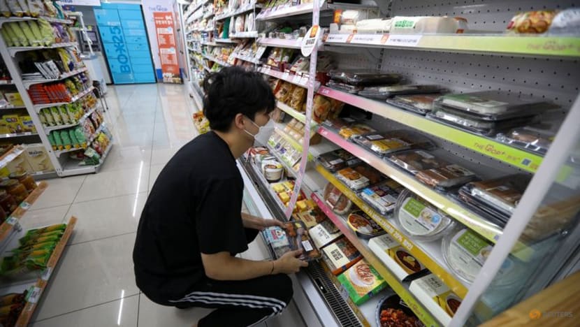 S.Korea inflation ticks up in Oct, seen staying elevated for while - CNA