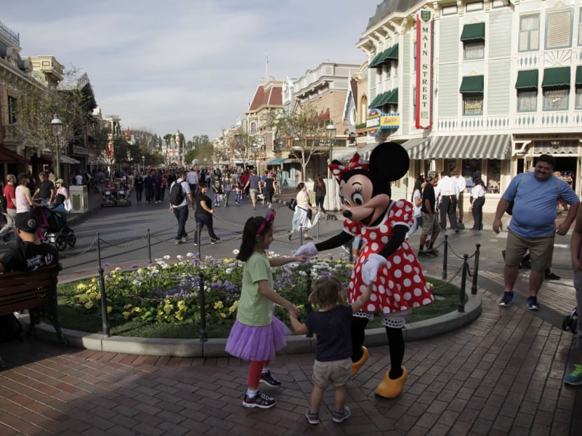 British Muslim family barred from flying to Disneyland - TODAY