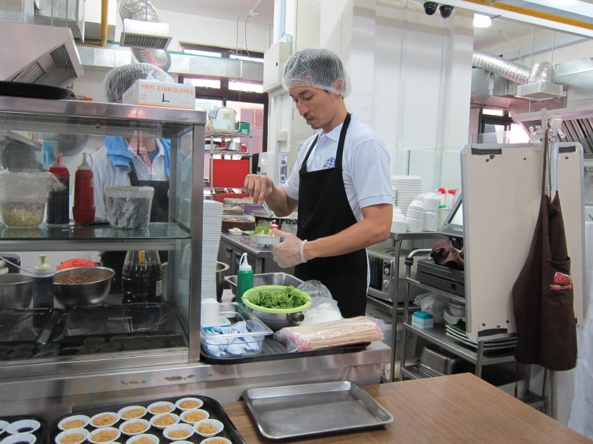 First batch of hawker apprentices graduates - TODAY