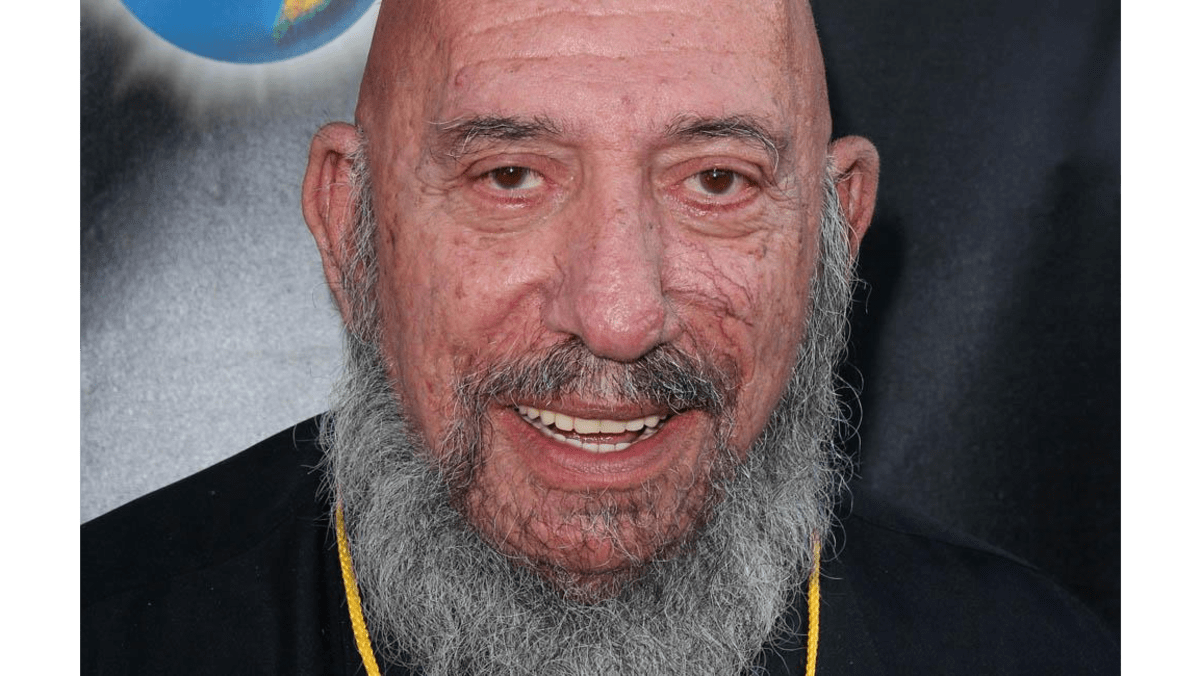 Sid Haig dies aged 80 - 8days