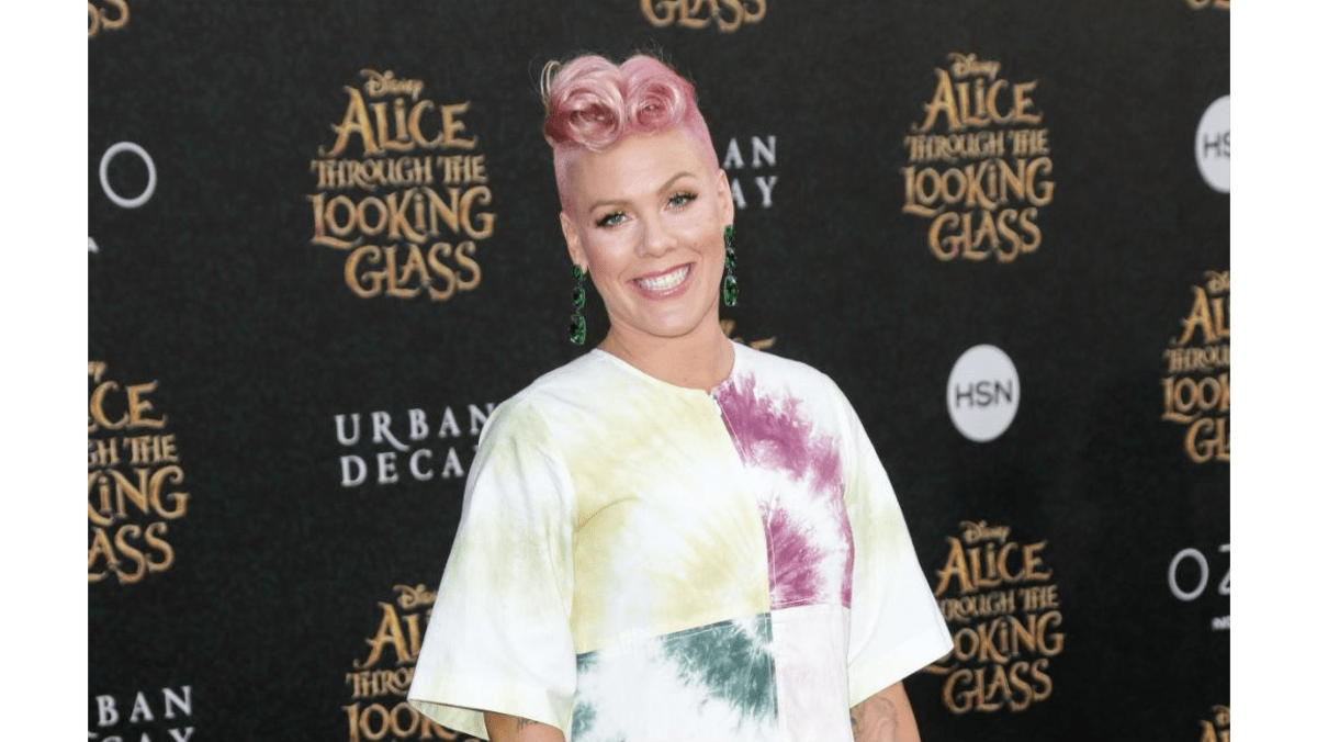 Pink likes to embarrass her kids - 8days