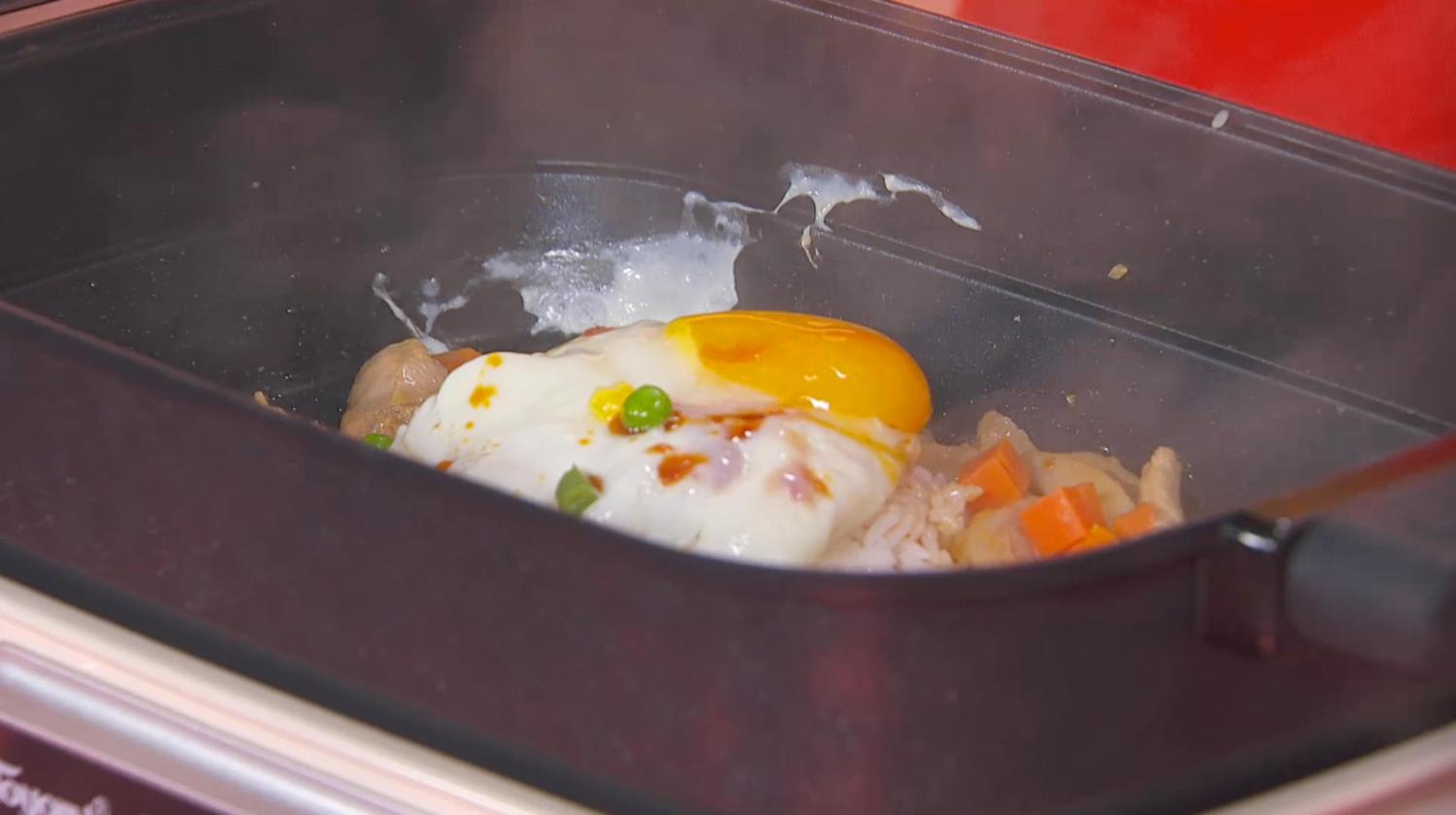How To Cook Ben Yeo’s Pepper Lunch-Inspired Sizzling Chicken Fried Rice ...