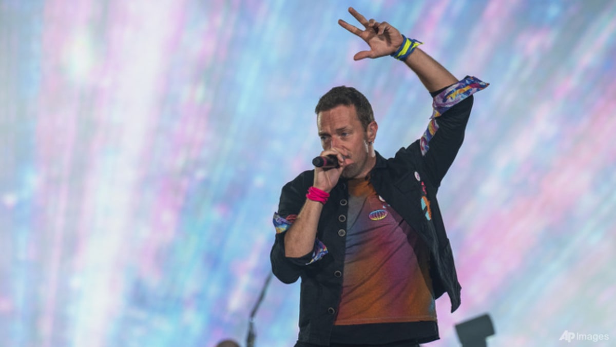 Coldplay will have an additional Singapore show on Jan 30, 2024 - CNA ...