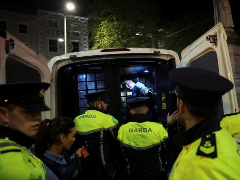 Calm restored to Dublin streets after 34 arrested for riots - TODAY