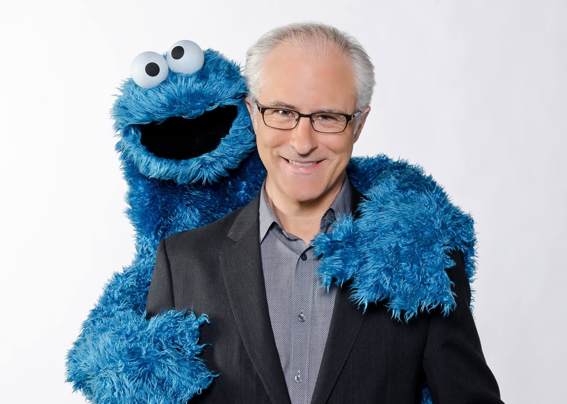Cookie Monster Loves This Massive Chocolate Chip Cookie, And So Will ...