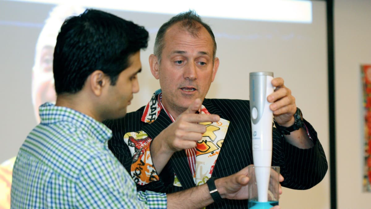 The science of juggling ... and more - TODAY