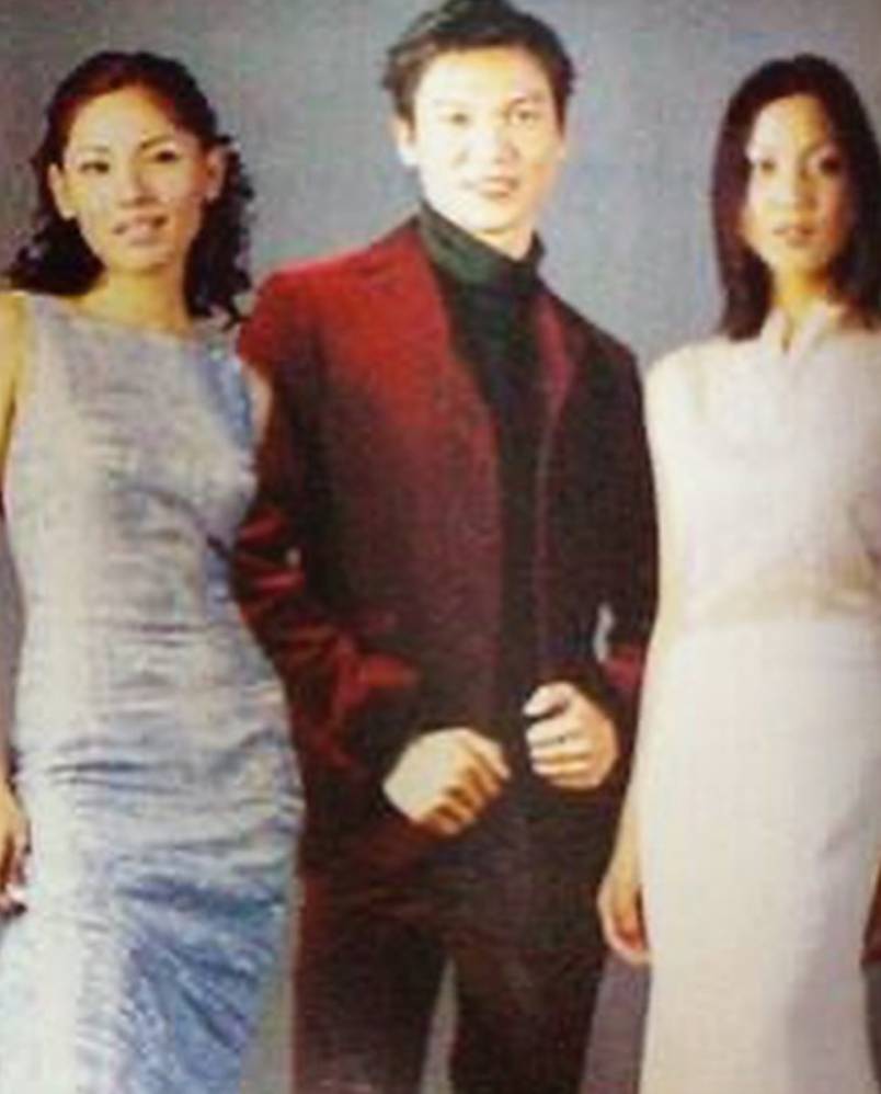 Sharon Au Meets Ivy Lee In Paris; Gushes Over Ivy’s Acting In Stepping ...