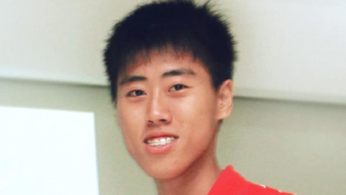 Ex-national shuttler Ashton Chen gets 28 months’ jail for preying on minor for sex - TODAY
