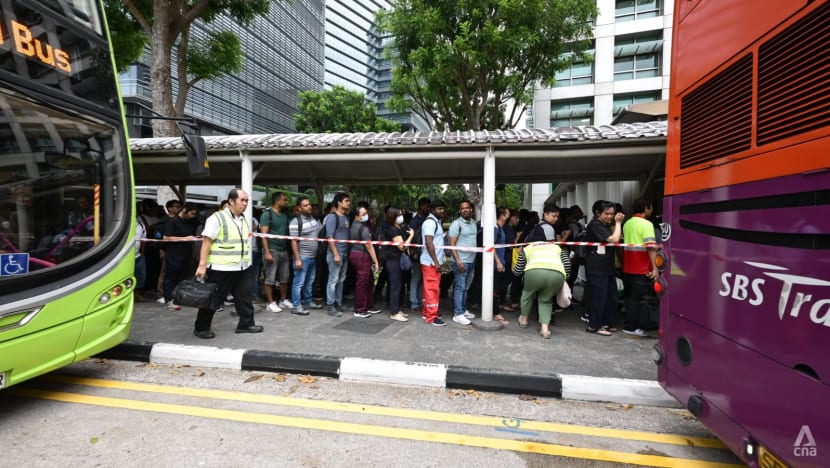 Commuters cope with rain, longer journeys on day 2 of East-West Line ...