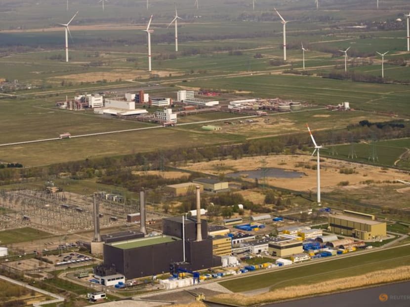 State ministry reports leak at German nuclear plant, experts ...