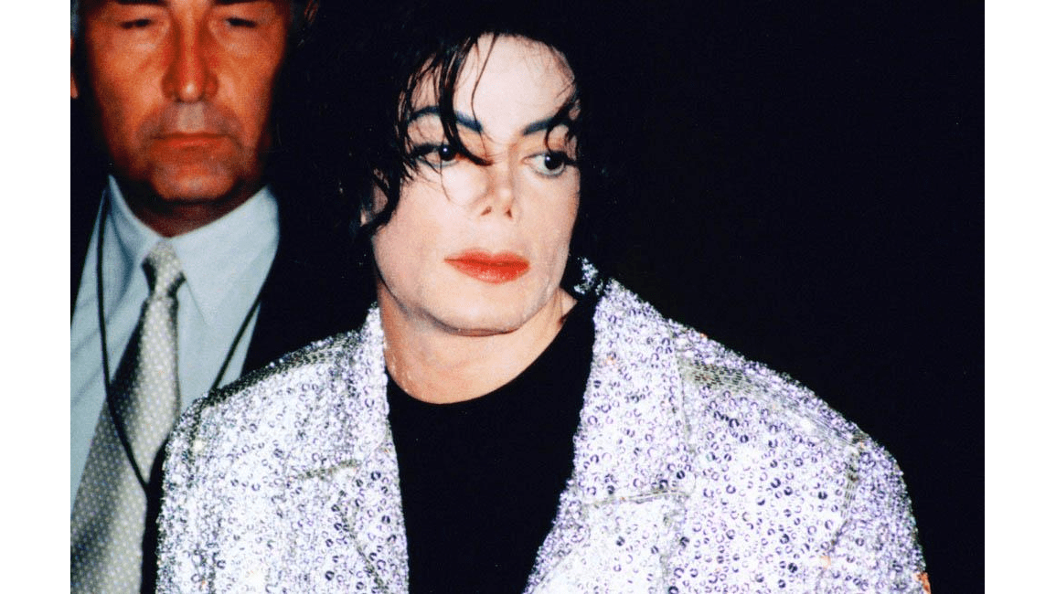 Michael Jackson accuser 'considering going to law school' - 8days