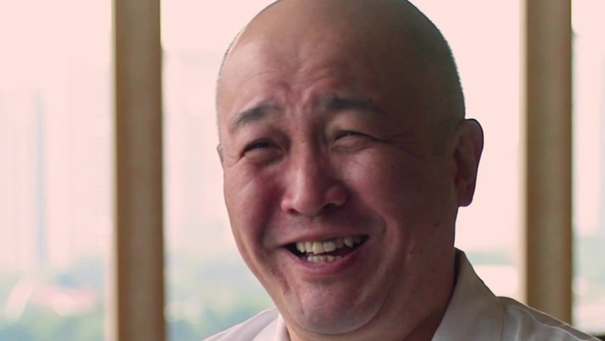 Chef Shin had no plans to take over his family’s - 8days