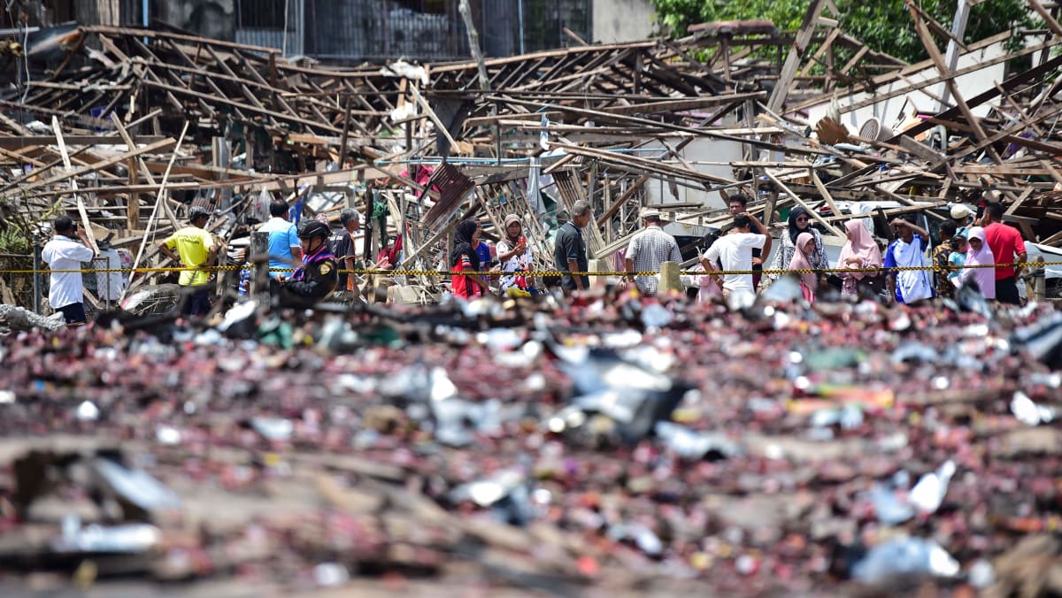 தாய்லந்துப் பட்டாசுக் கிடங்கில் வெடிப்பு - 12 பேர் மரணம் - Seithi Mediacorp