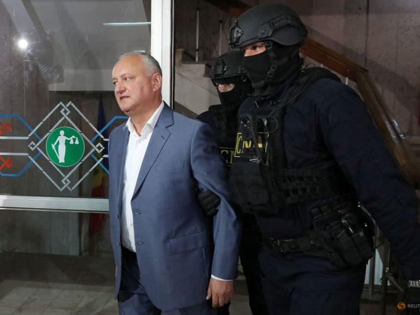 Former Moldovan president released, vows new protests - TODAY