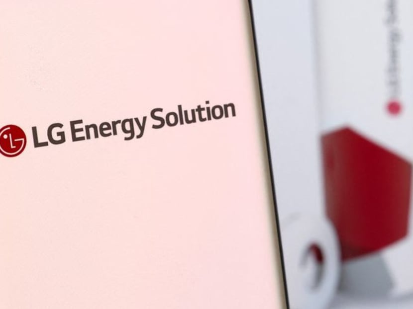 LG Energy Solution to set up EV battery JV with Stellantis in Canada ...