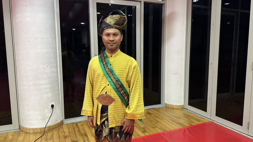 Seligi Tunggal sambut ulang tahun ke-60; lebarkan sayap lancarkan ... Seligi Tunggal sambut ulang tahun ke-60; lebarkan sayap lancarkan ...