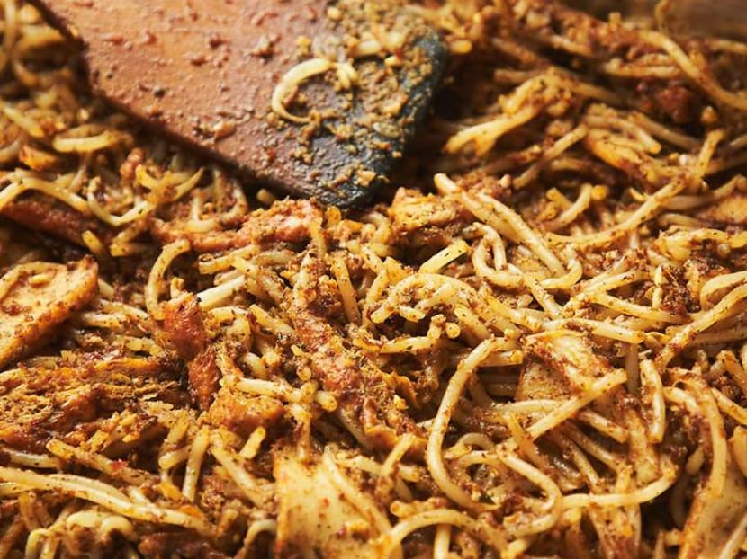 Dry Laksa Cooked By Young Couple So Shiok, You Won’t Miss The Gravy - TODAY