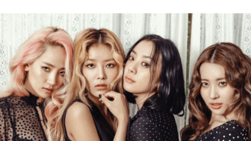Wonder Girls Featured in the August Issue of ′InStyle′ - 8days