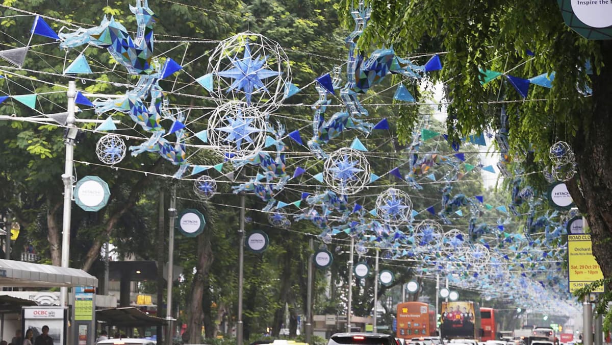 Singpost cuts postage rates for Christmas - TODAY