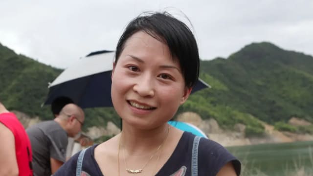 坚持天天健身14年 浙江50岁“阿姨”身材似少女 - 8world