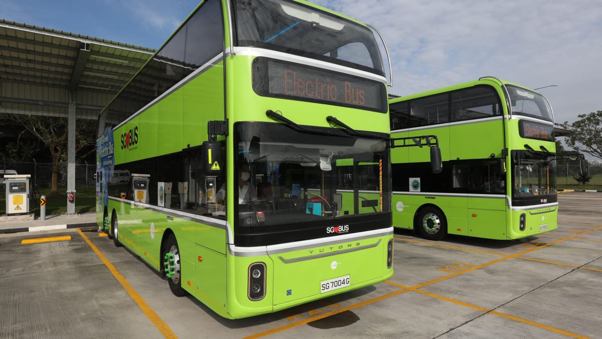 10 electric double-decker buses hit S’pore roads; all 60 electric buses ...