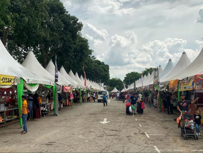 Guide to JB's Ramadan bazaars: Where to go, what to do, where to park - CNA Lifestyle