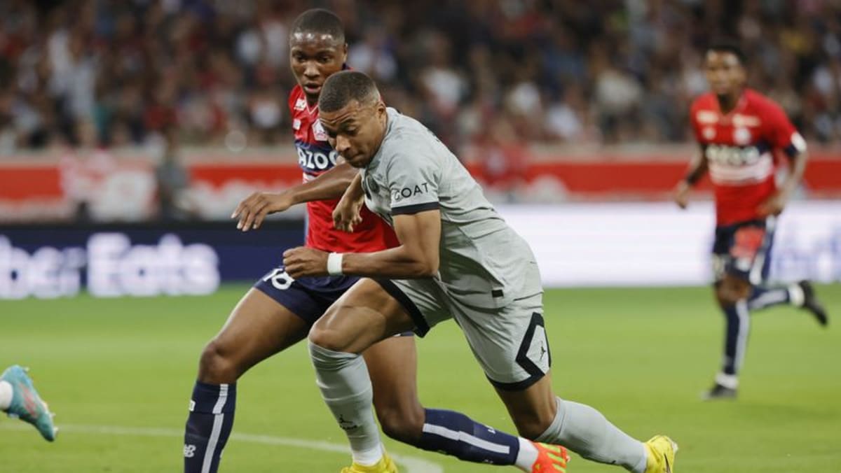 PSG hand out a thrashing after scoring in eight seconds at Lille - CNA
