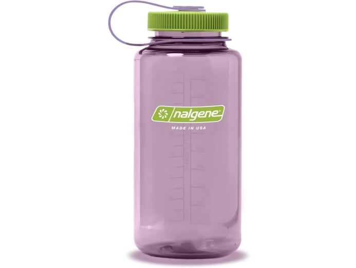 Water bottles to help you hydrate in the office and gym - CNA