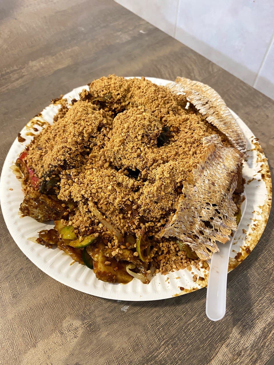 Chinatown Hawker Sells Gigantic Plate Of You Tiao Rojak For Only $4 - 8days