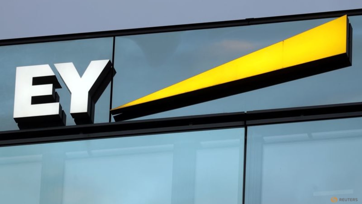 EY evaluating strategic options to improve audit quality - CNA