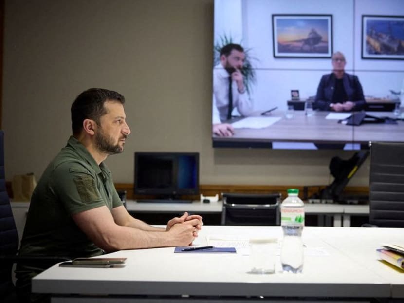 Ukraine says it's working with BAE to set up weapons production ...