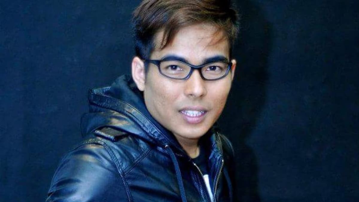 Penyanyi S’pura, Raja Izzuwin kian berani di KL, dengan studio rakaman ...