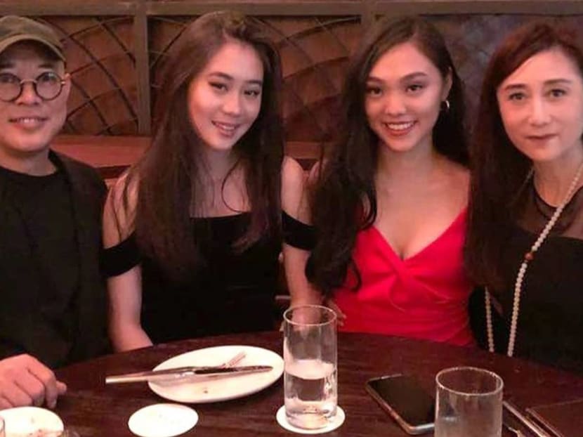 Jet Li Posts Rare Photo Of Wife Nina Li Chi And Their Two Daughters On ...