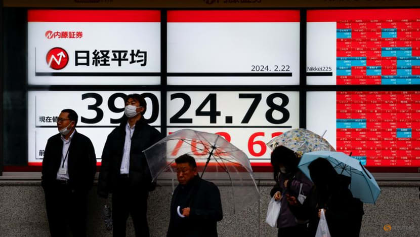 Japan's Nikkei share average crosses all-time high, breaking 1989 ...