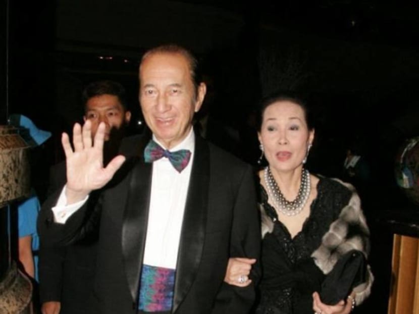 A Quick (& Juicy) Guide To Late Casino King Stanley Ho, His 4 Wives ...