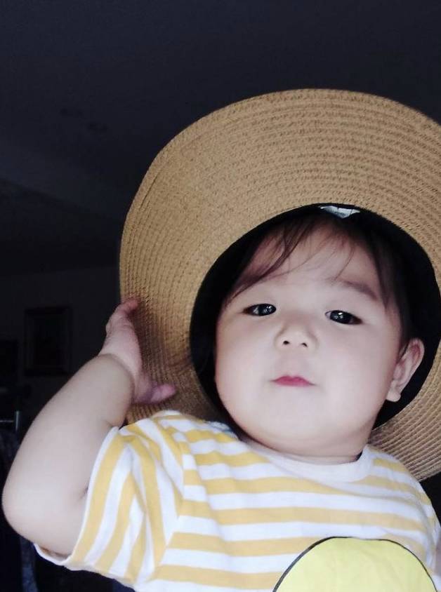 This Taiwanese Singer’s Daughter Is So Pretty, She's Called The ‘Lin ...