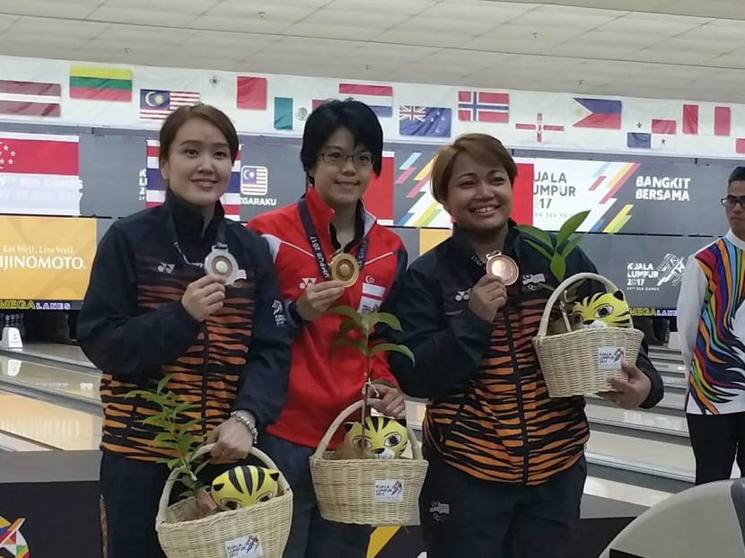 SEA Games: Cherie Tan captures S'pore's first bowling gold - TODAY