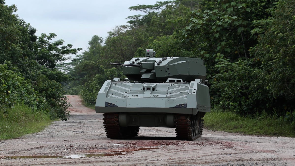 SAF’s Hunter provides a glimpse into world of unmanned tanks. They ...
