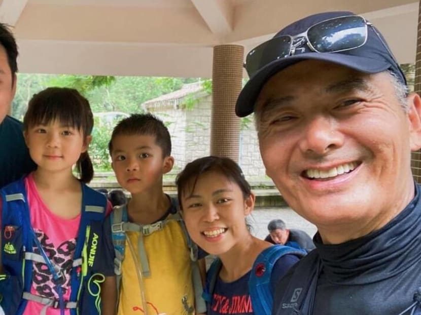 Netizen Reveals How Chow Yun Fat Gave Money To Fans Who Casually ...